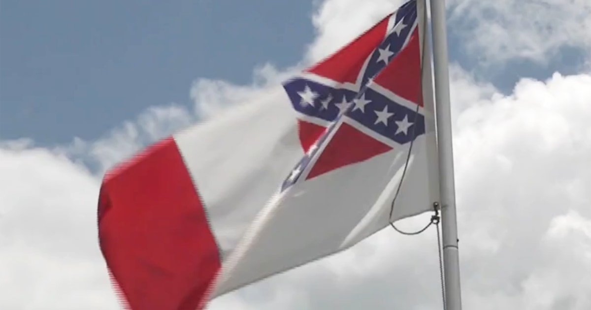 Florida County Raises Confederate Flag