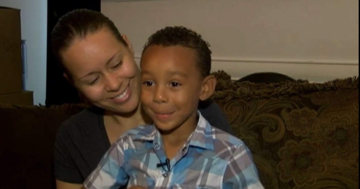 4-Year-Old Calmly Calls 911 When Mom Passes Out