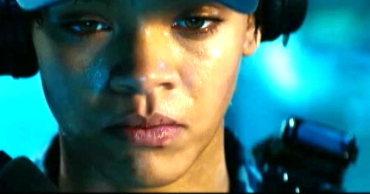 Rihanna on identifying with "Battleship" role