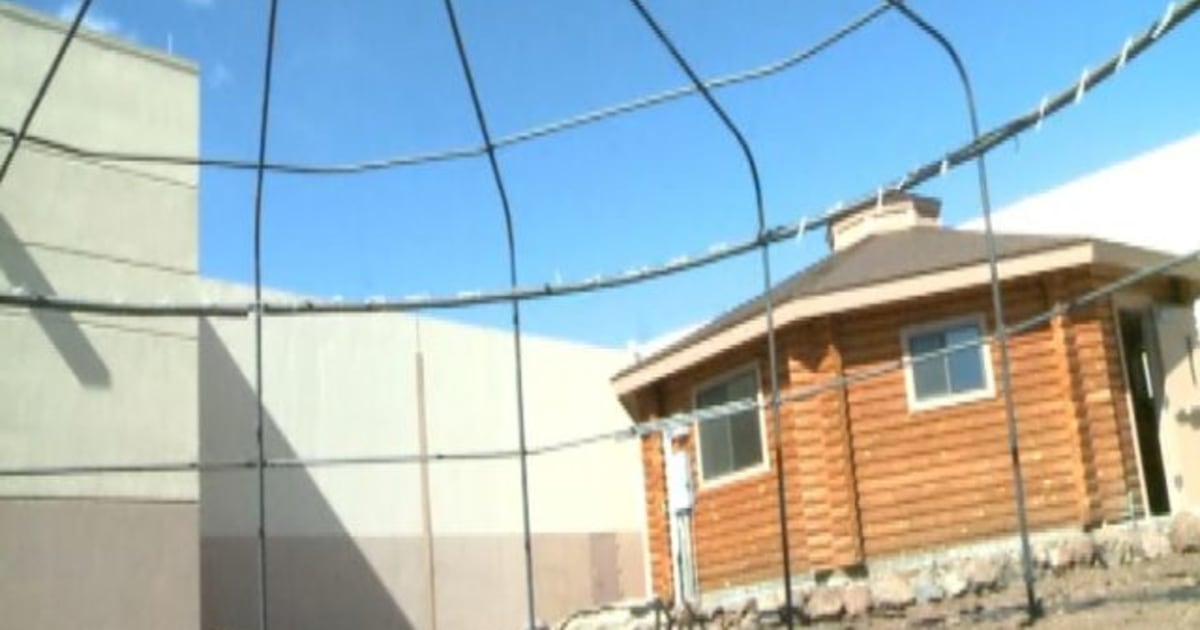 Ariz. inmates build sweat lodge at county jail