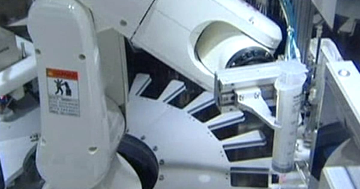 Robot pharmacist fills patient prescriptions