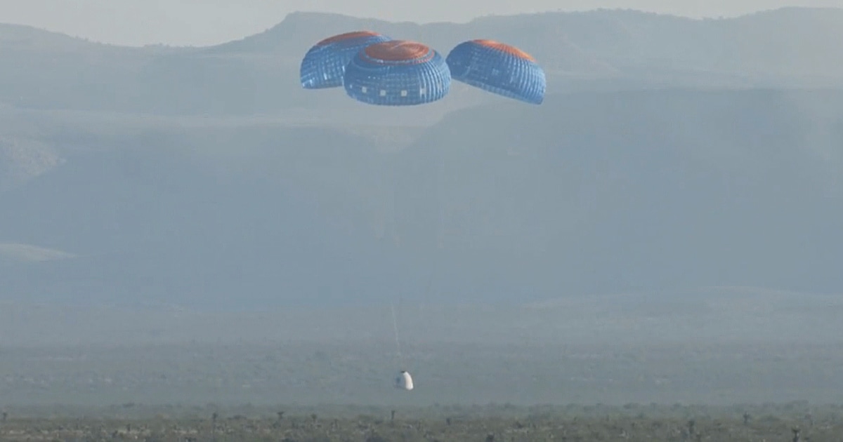 Blue Origin Makes First Developmental Test Flight
