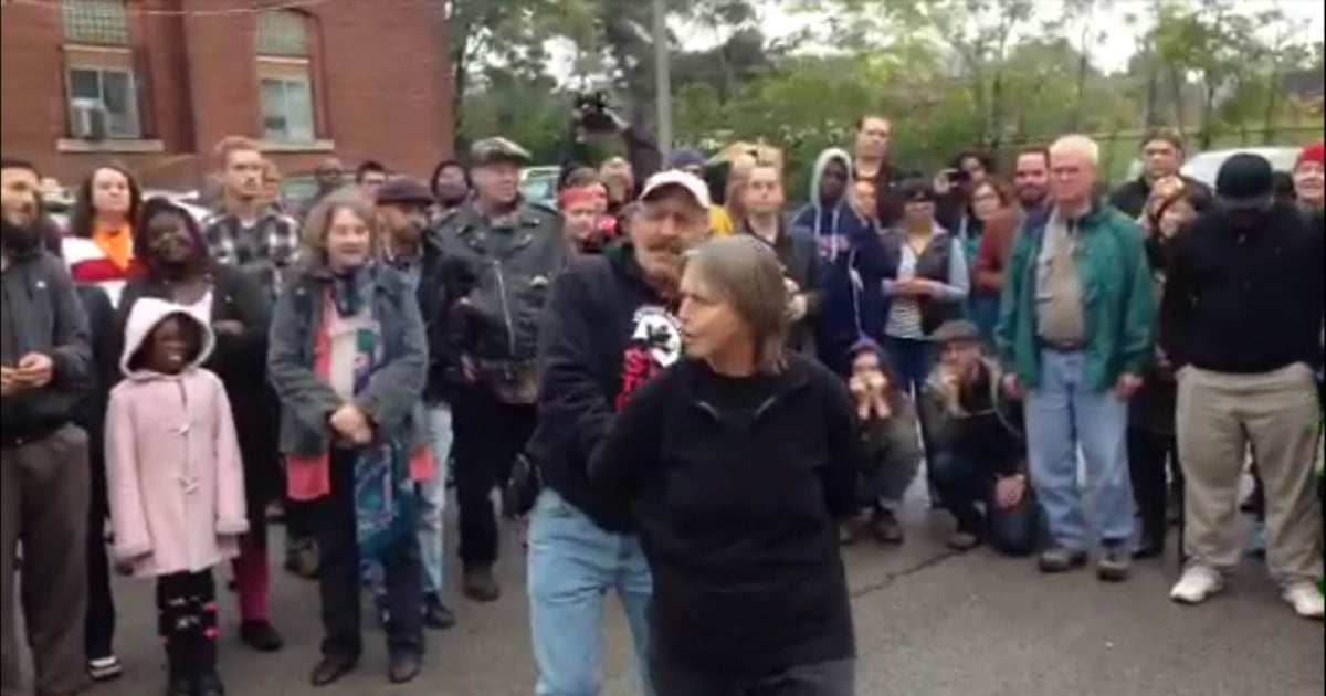 Protesters Receive Training on Civil Disobedience