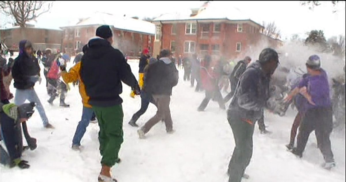 ECU Students Gather for Massive Snowball Fight