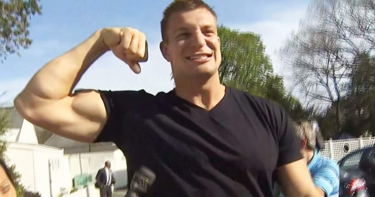 Watch Gronk Flex in Response to a Question about 'Deflate-Gate'