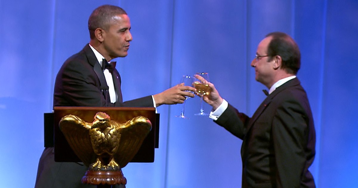 Obama Offers a Toast to French President