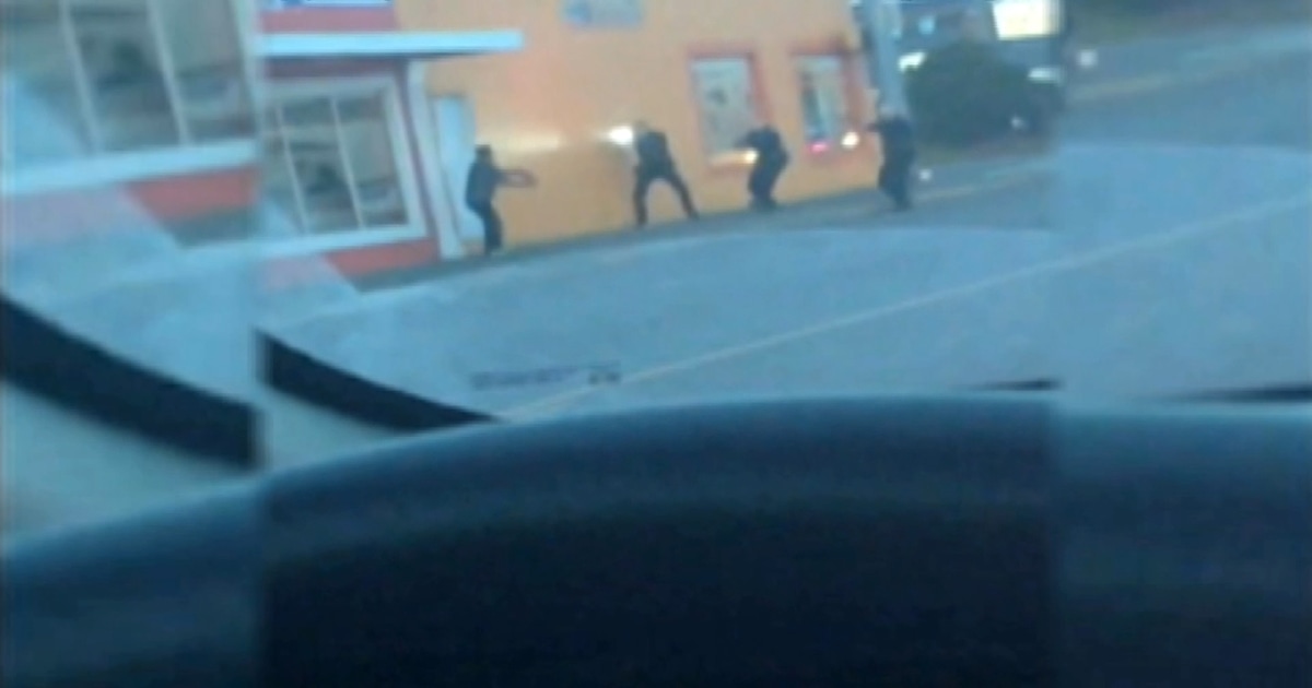 Raw Video Shows Deadly Police Shooting in Pasco, Washington