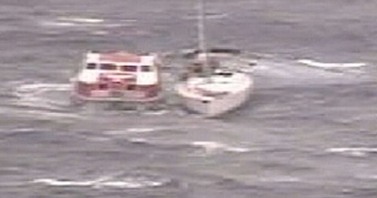 Cruise ship rescues 5 from sinking sailboat