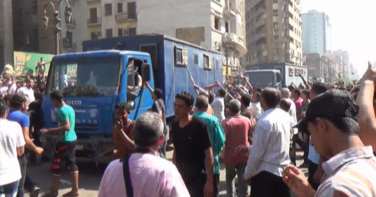 Signs of civil unrest in Egypt