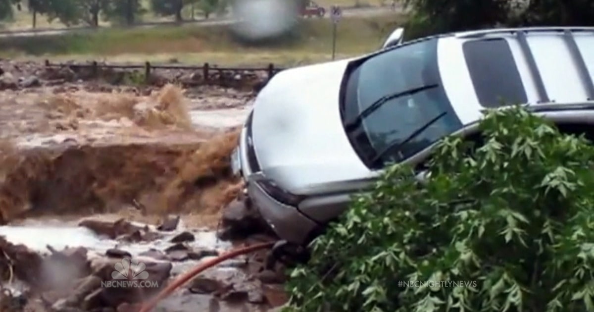 Dramatic images show devastating flooding in Colorado