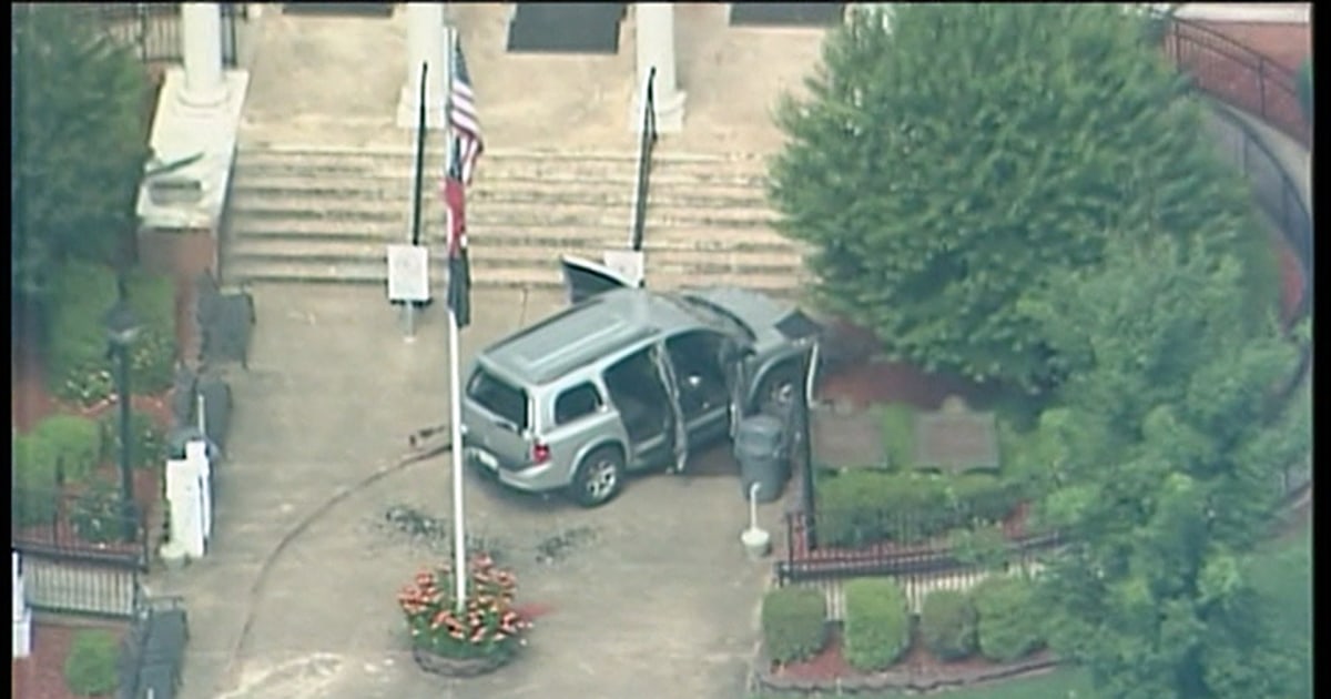 Police: Georgia Courthouse Shooter Intended to Take Hostages