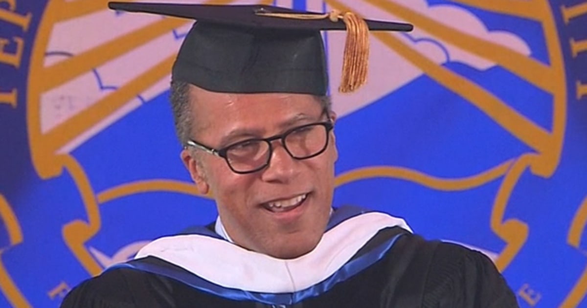 Lester Holt Commencement Address