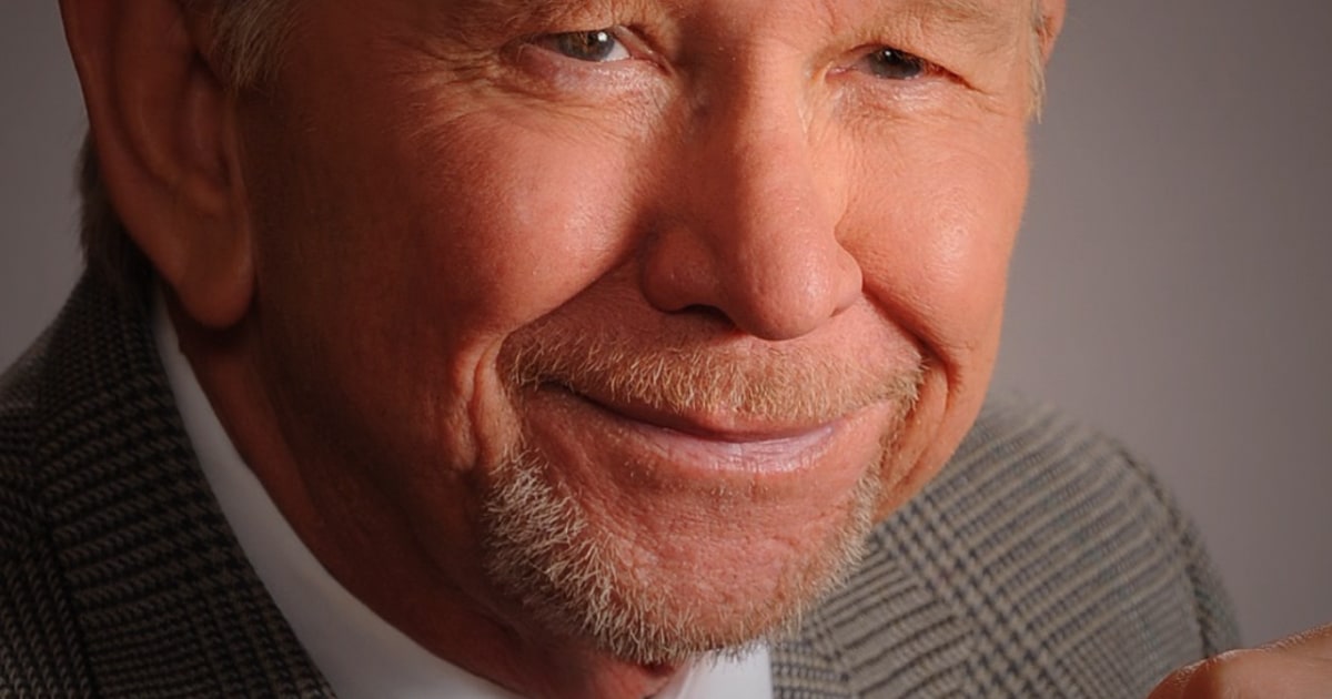 Journalist Chet Flippo dies at 69