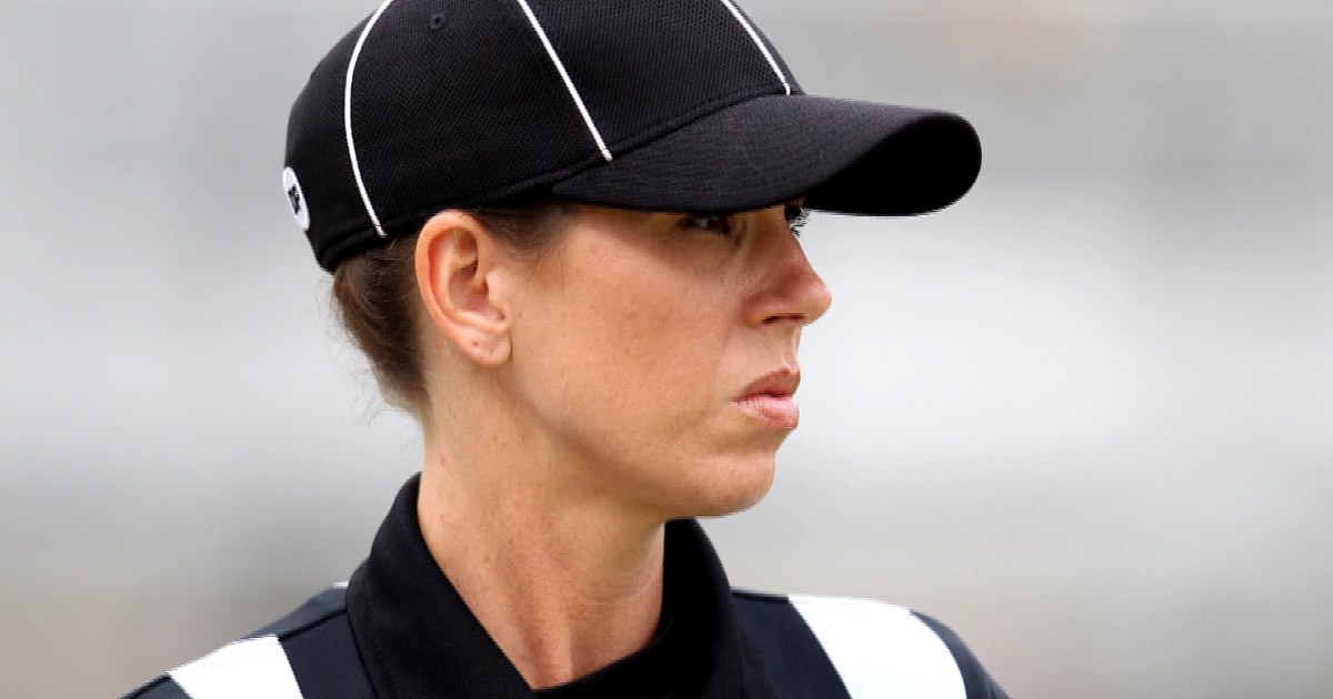 Sarah Thomas poised to become first permanent female NFL referee
