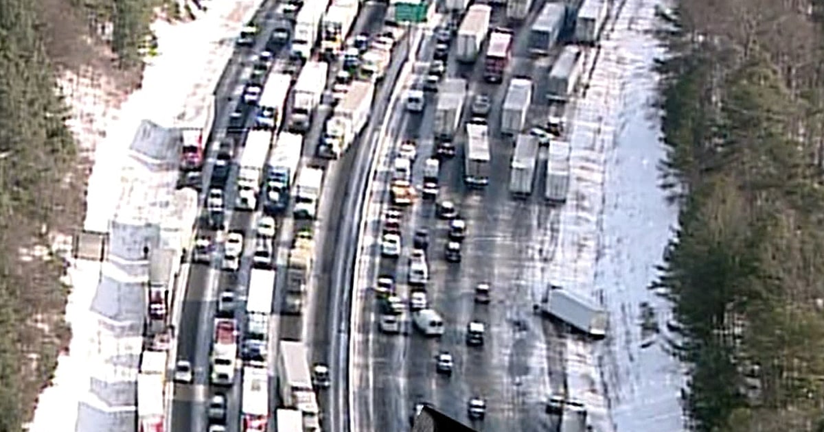 Good Samaritans Offer Help During Atlanta Snowstorm