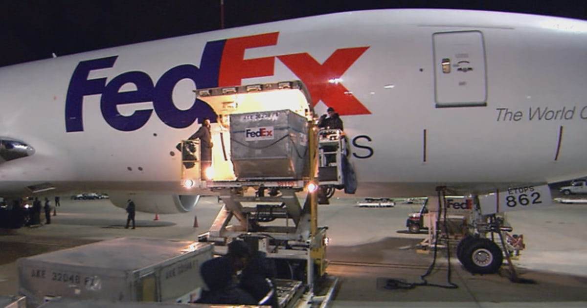Absolutely, Positively: How FedEx delivers