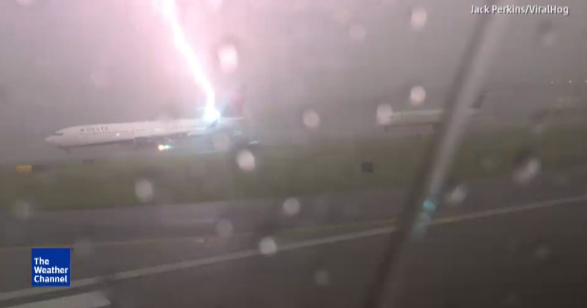 Lightning Appears to Hit Jet on Runway in Atlanta