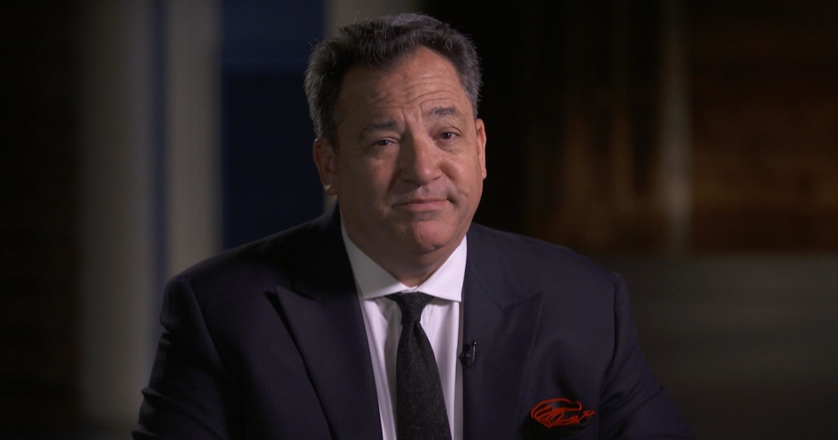 Josh Mankiewicz Previews 'Plot Twist'
