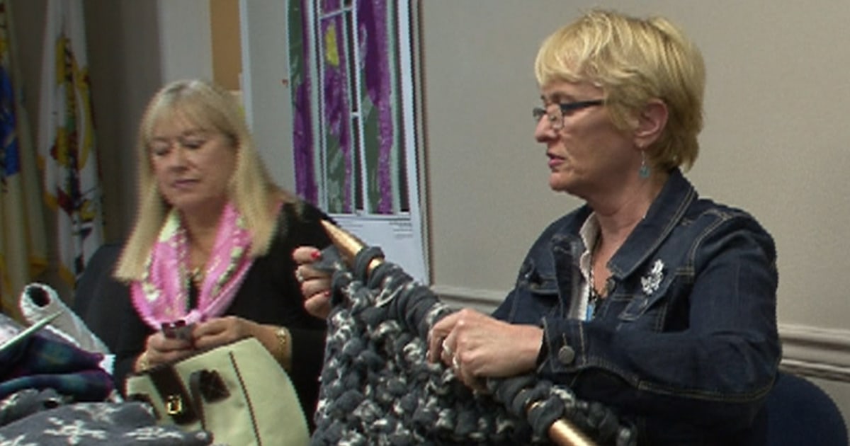 Knitting as Sandy therapy
