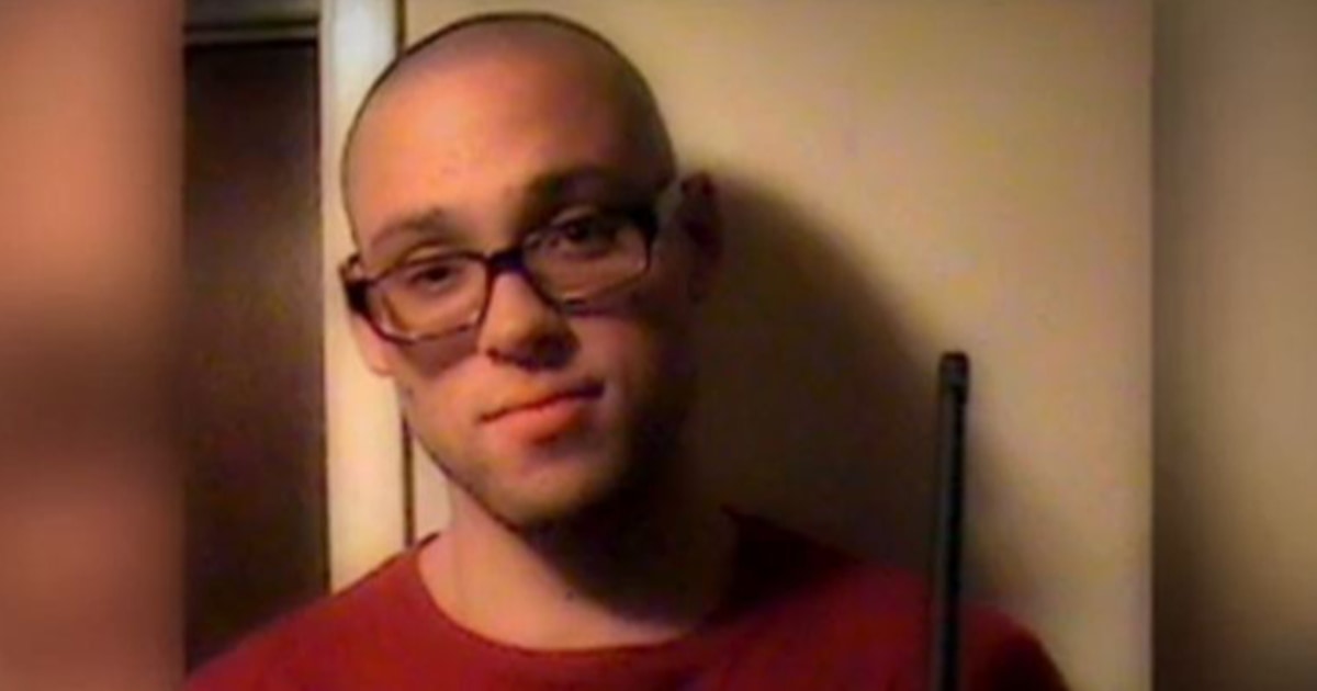 Oregon Shooter’s Mother Professes Love of Guns Online