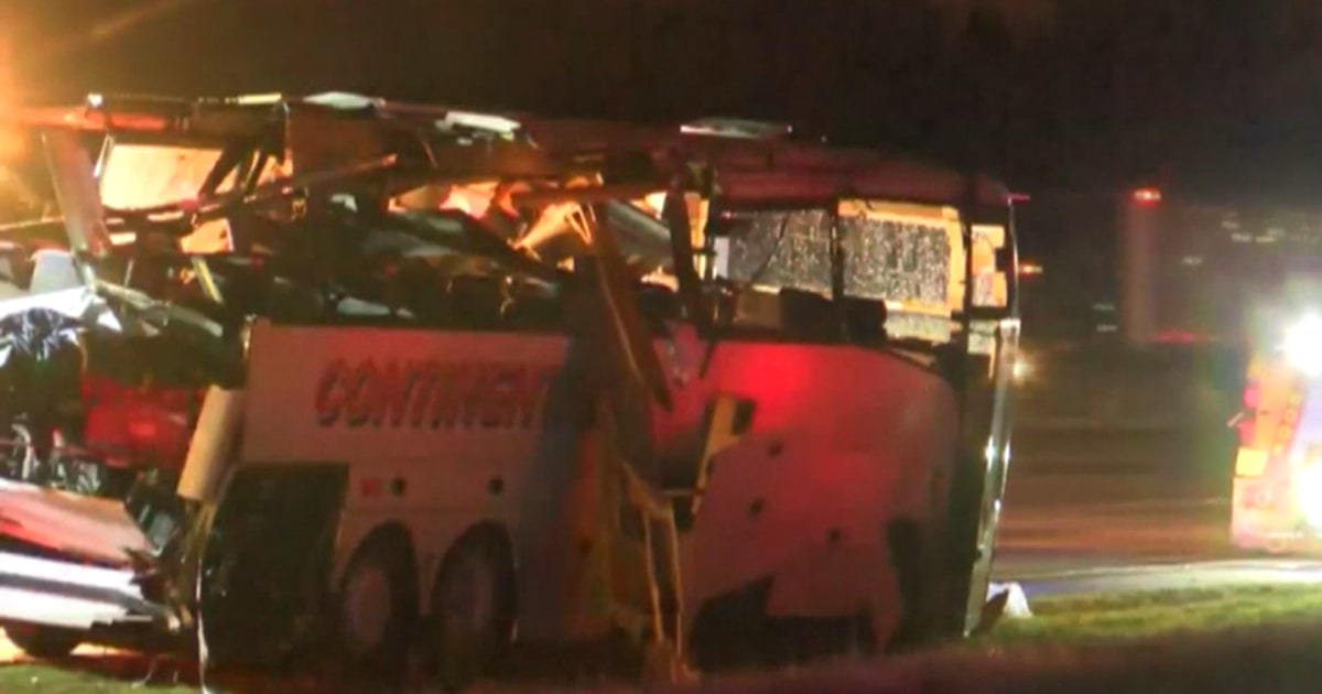 Six People Killed in Arkansas Bus Crash