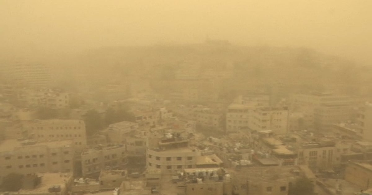 Heavy Sandstorm Sweeps Across Jordan