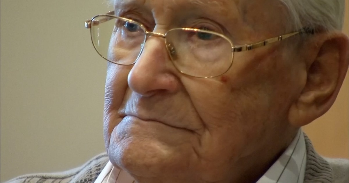 'Accountant of Auschwitz' Oskar Groening Appears in German Court