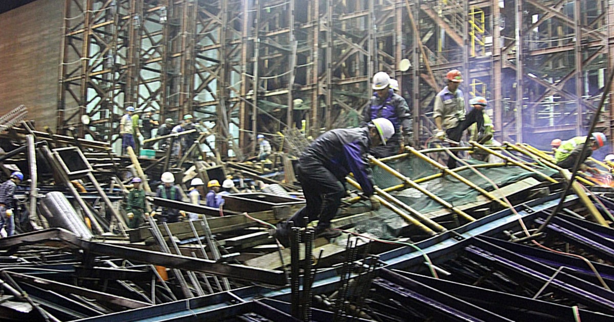 At Least 14 Killed After Scaffolding Collapses at Construction Site