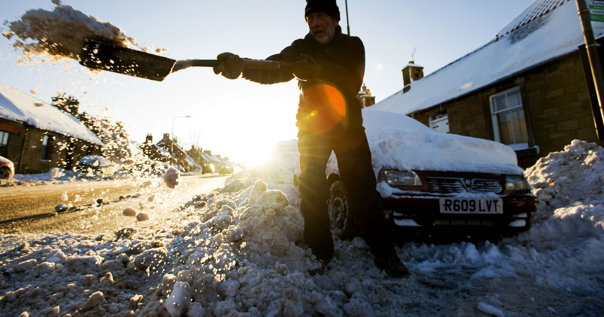 Britain digs out after heavy snow, cold to linger