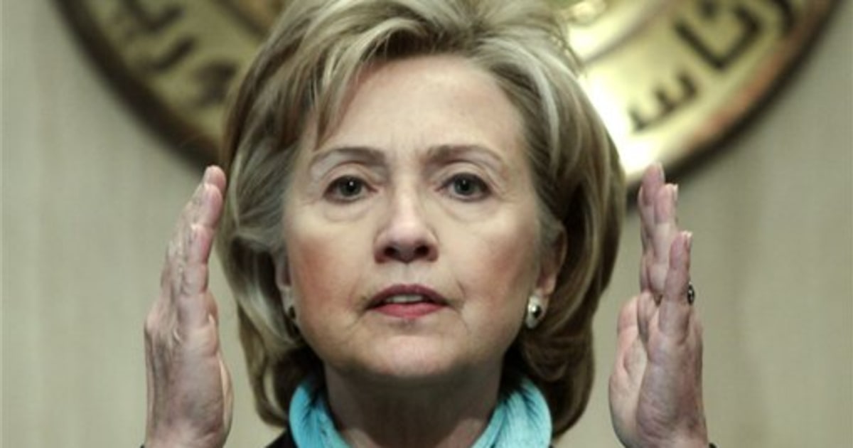 Clinton: Israel must stop building settlements