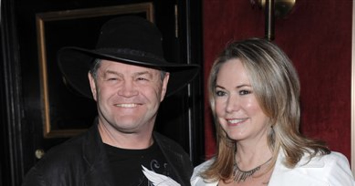 Monkees singer’s wife guilty in $137,000 fraud