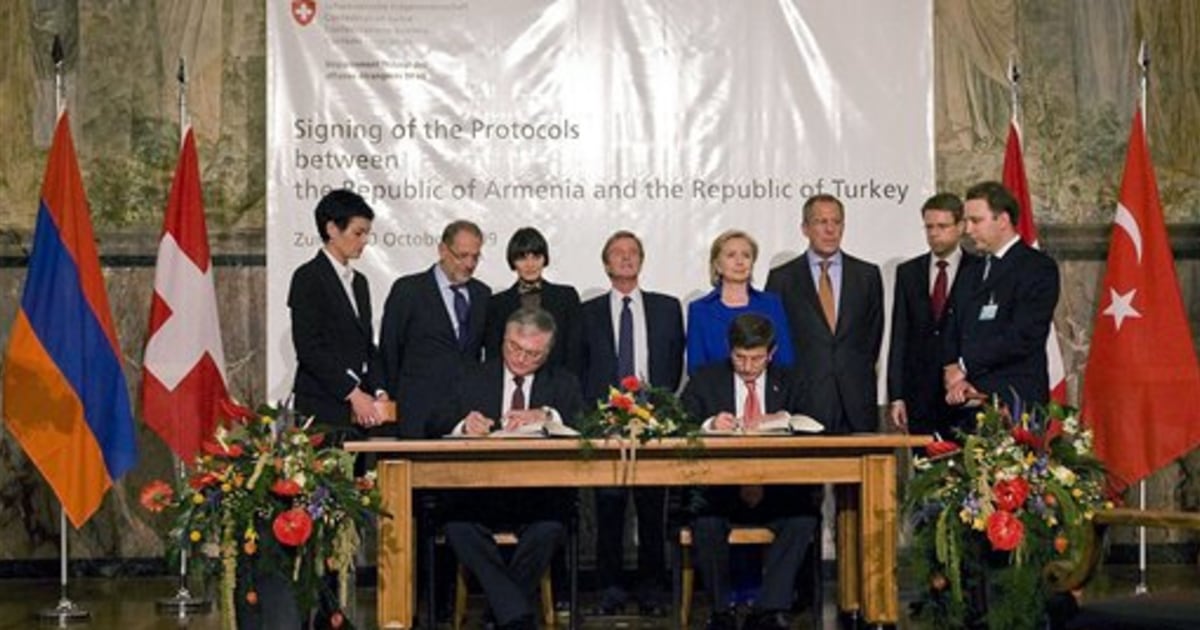 Turkey, Armenia sign historic peace accord