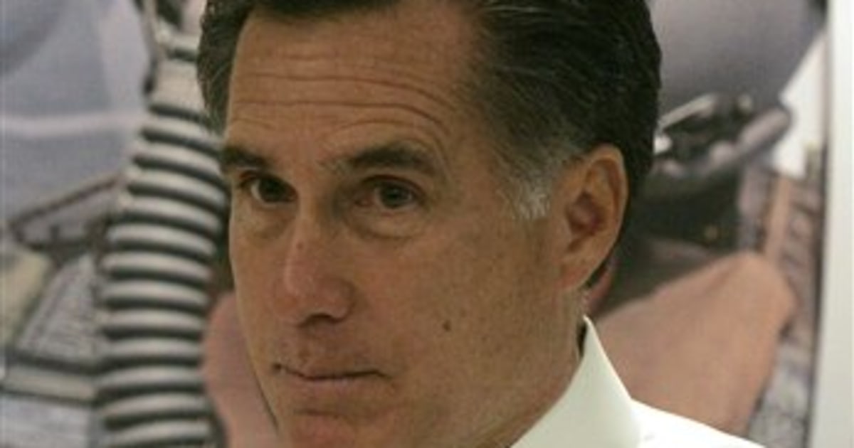 Romney says help military families more