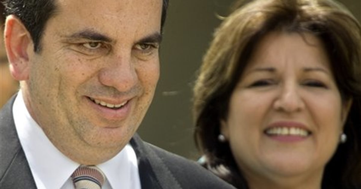 Puerto Rico ex-gov cleared in corruption trial