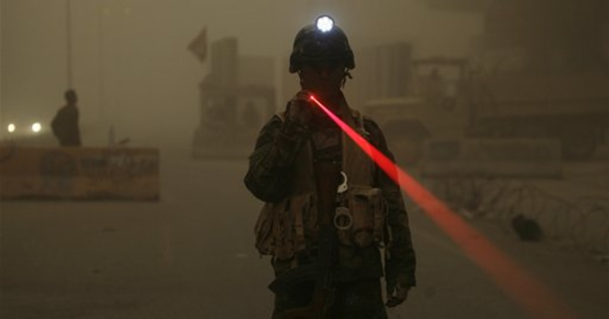 Sandstorm aids militants in Green Zone attack