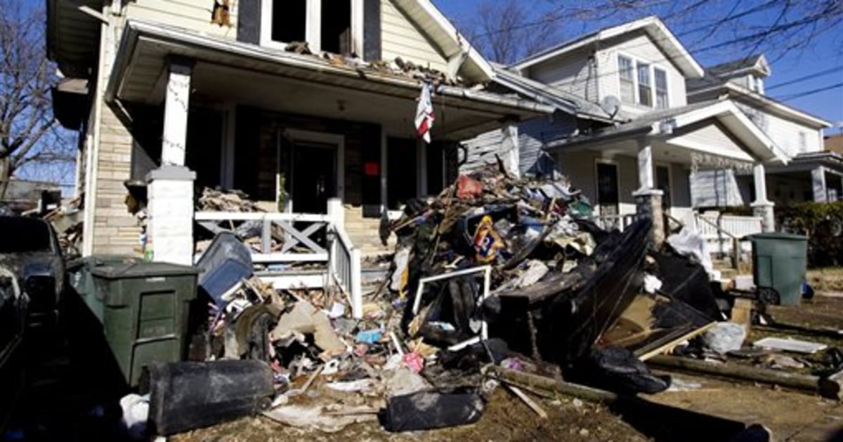 House fire kills girl, her parents and 2 others