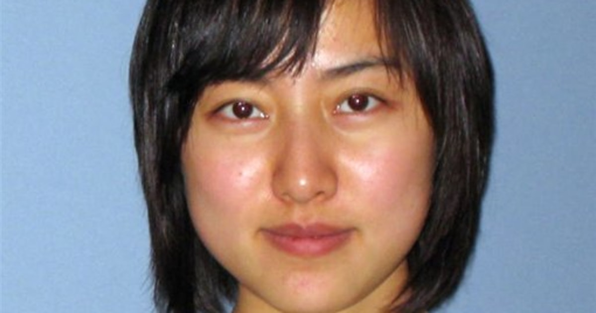 Police search homes of Va. Tech victim, suspect