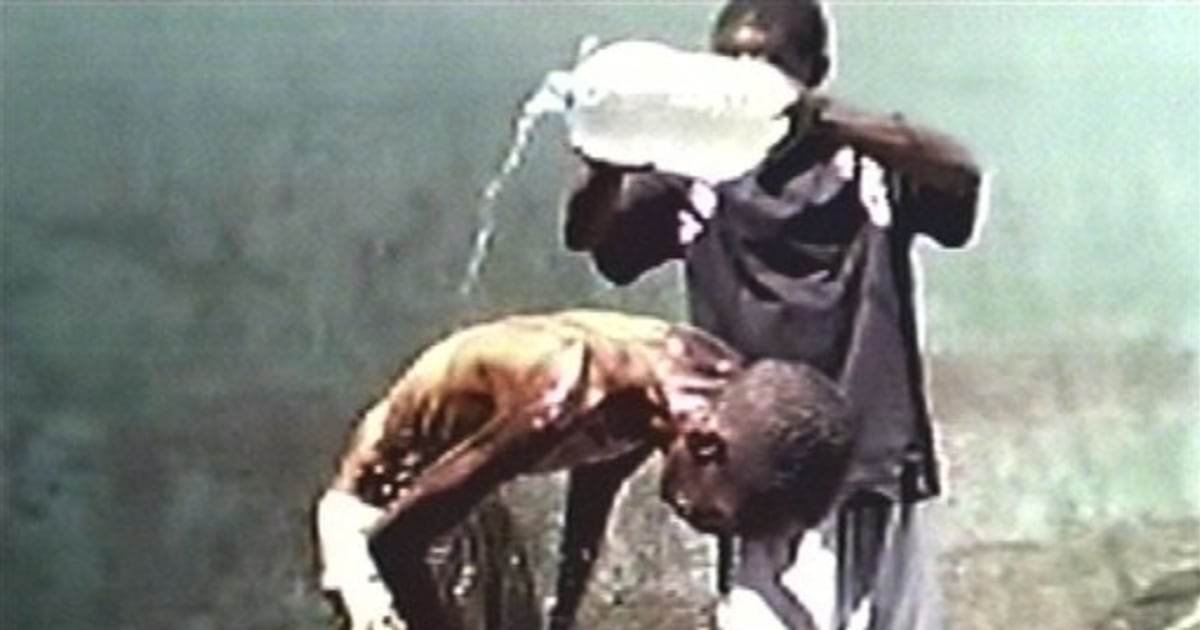 Emaciated Zimbabwean prisoners seen in video