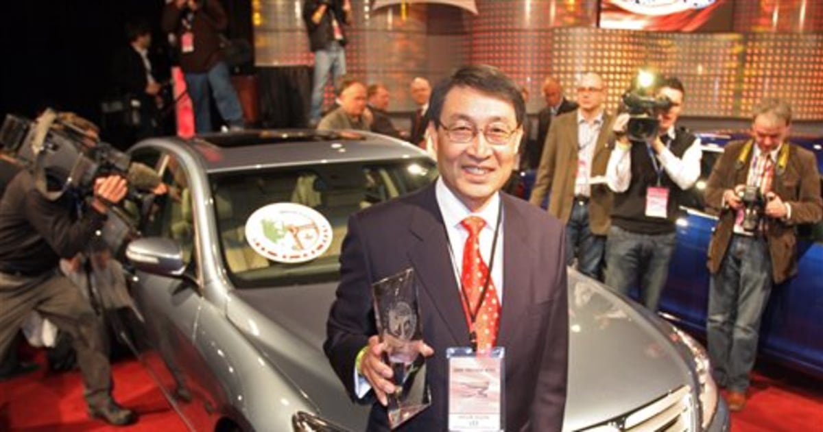 Hyundai and Ford take auto show honors