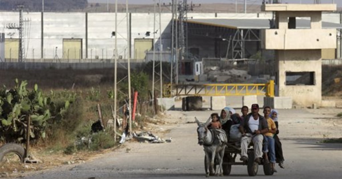 Israel refuses to fully open Gaza crossings