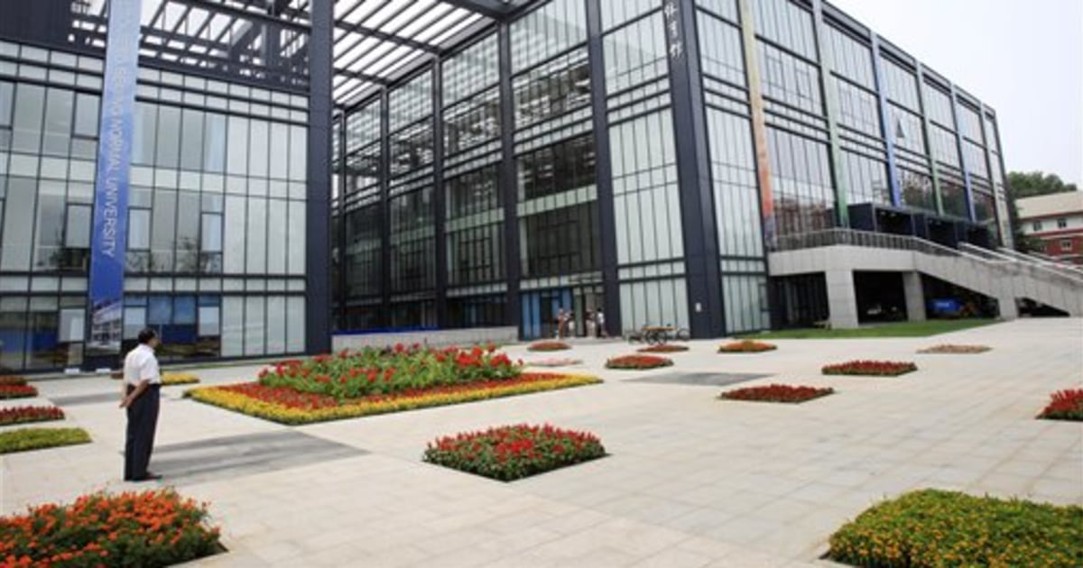 U.S. shows off high-tech training center