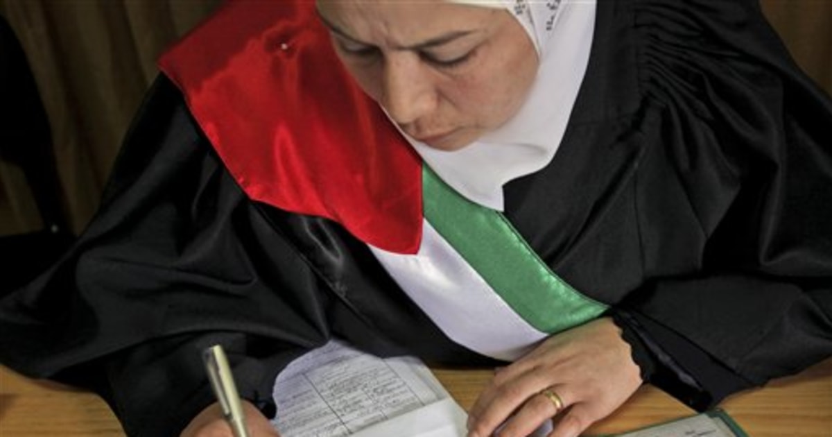 2 Palestinian women now Islamic court judges