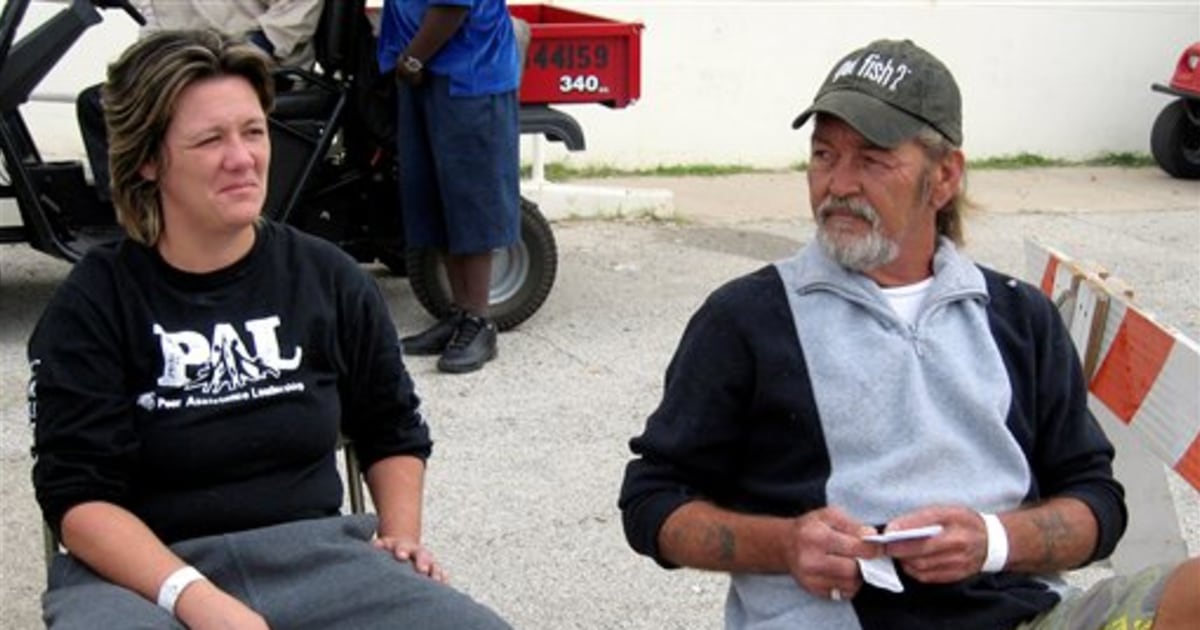 Ike victims recall 8-mile slog to higher ground