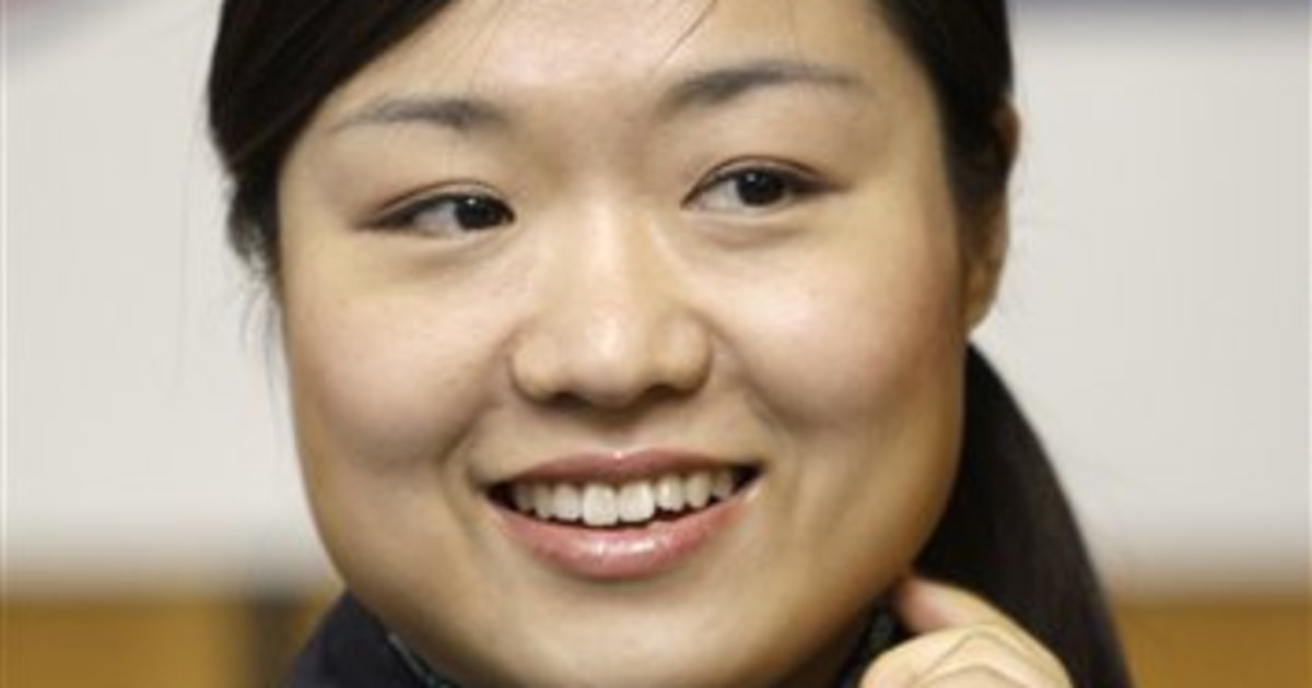 Yi describes bone-jarring return to Earth