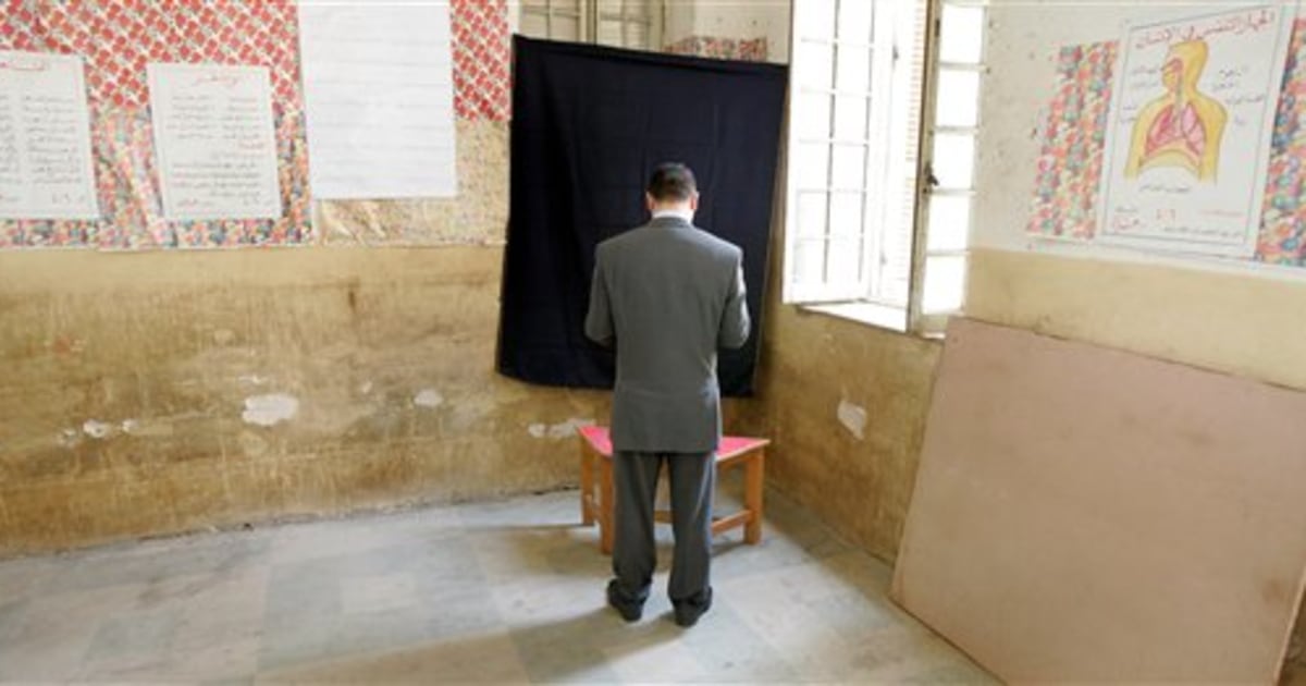 Most Egyptians boycott referendum