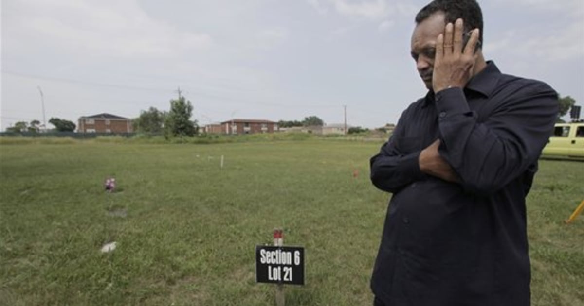 Cemetery scandal makes blacks think twice