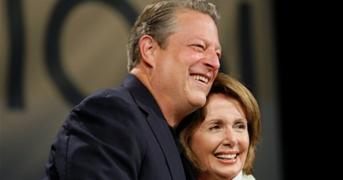 Gore pushes environment with activist bloggers