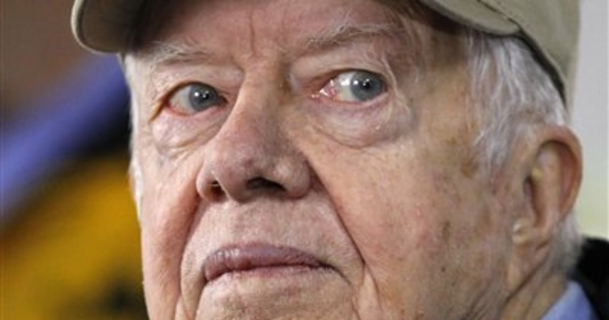 After illness, Carter helps build D.C. homes