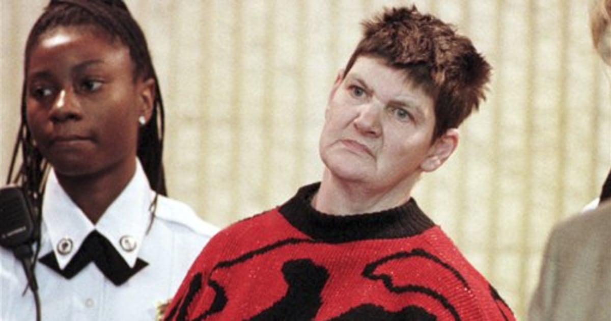 Woman, 62, acquitted in fire that killed 5