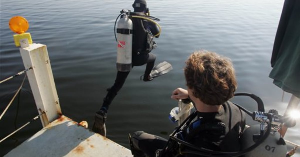 Archaeologists explore wreck off Florida
